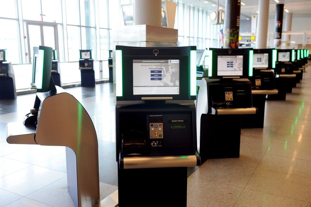 United Airlines Installs 20 BorderXpress APC Kiosks at Newark Liberty ...