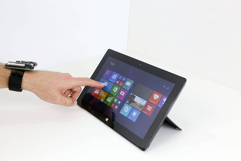Yahoo! Labs develops biometric authentication method for touchscreens ...